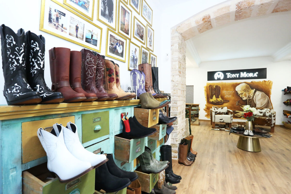 Tony Mora Santanyí Cowboy Boots Store | Mallorca