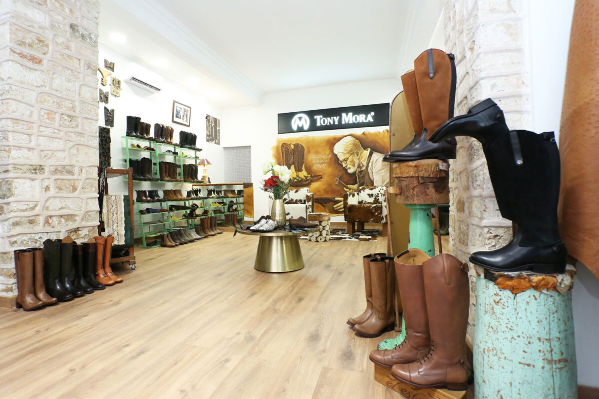 Boots shop in Santanyí - Tony Mora® Boots Official Store