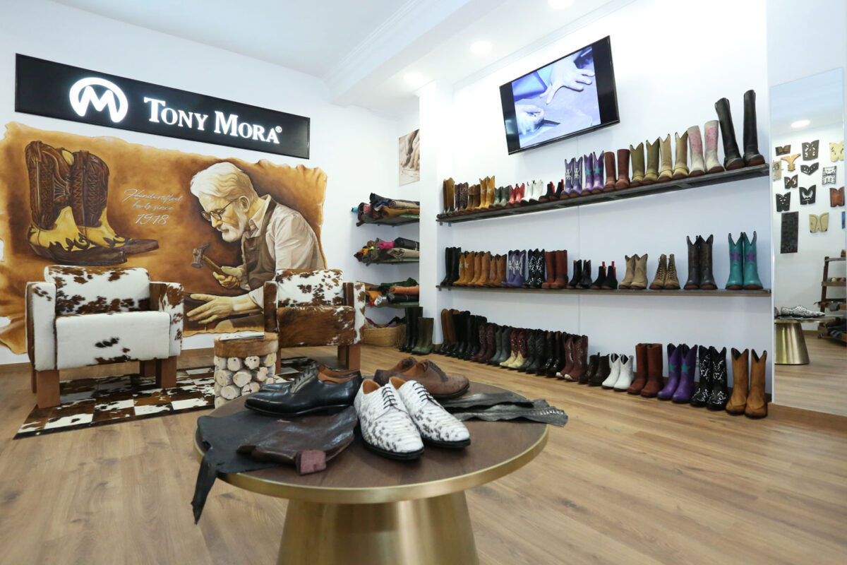 Boots shop in Santanyí - Tony Mora® Boots Official Store